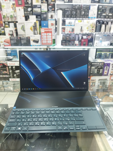 ASUS ZenBook duo