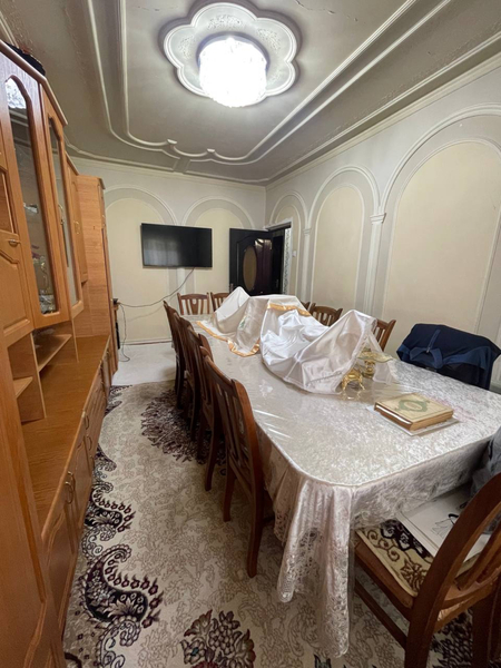Продаётся 3-комнатная квартира в Кара-Камыш 2/4, Алмазарский район