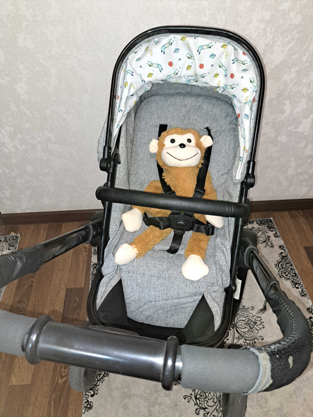 Продаётся КОЛЯСКА детская