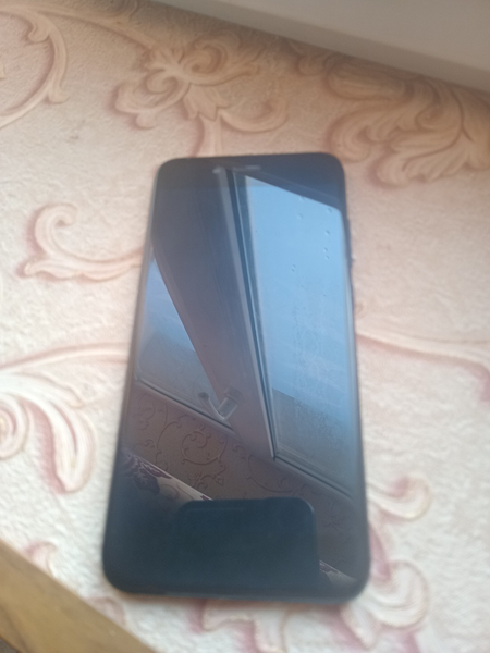 Xiaomi Mi A1 4/64GB sotiladi