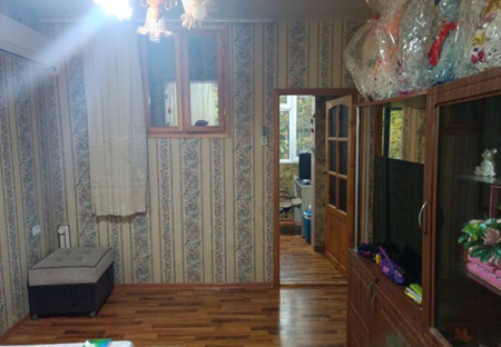 Продаю Чил 19 кв 2в3 ком 2 этаж Балкон 1.5*6 Супер цена