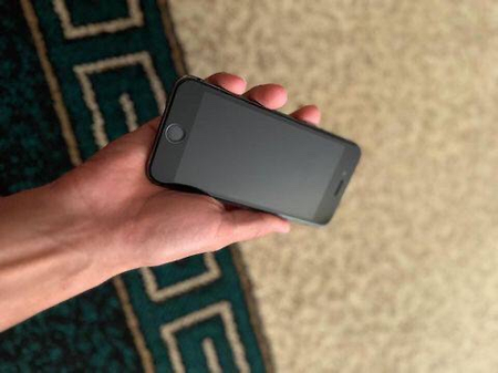 iphone 8 B/U srocniga sotiladi 800 000 mingga eng pasti
