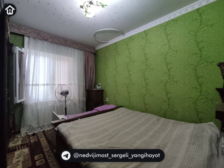 Sergeli 3 karzinka,yarmirkani yonida 5etajli dom 5 etaj 2 xonali kv