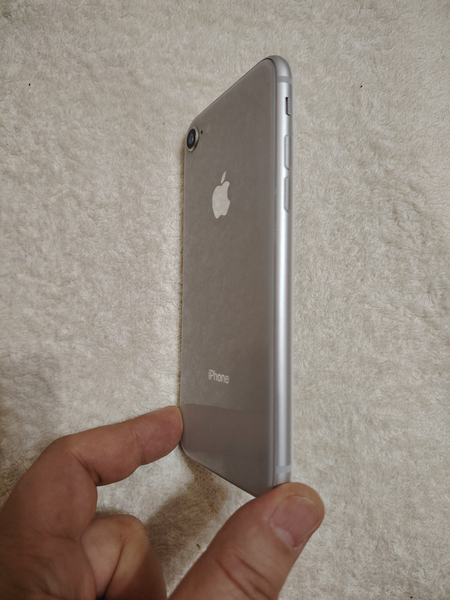 IPhone 8  64GB IDEAL Yomkost 80%