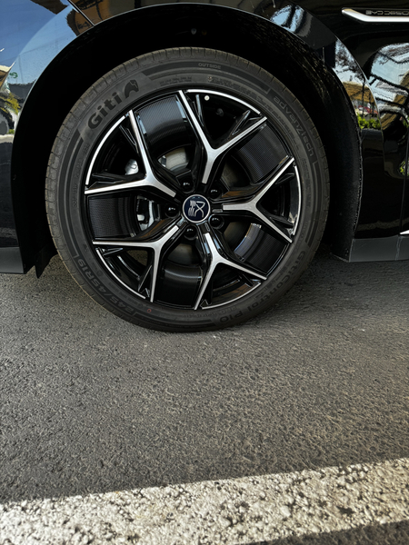 Byd Han ev 605  km