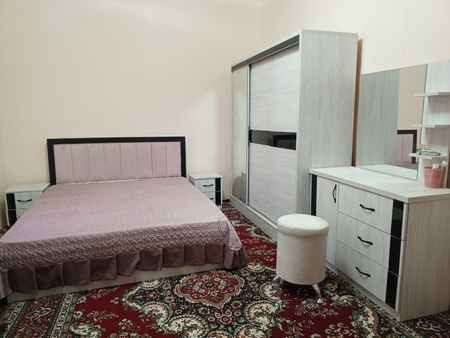Spalni mebel sotiladi