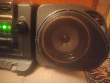 Продам аудио магнитофон SANYO