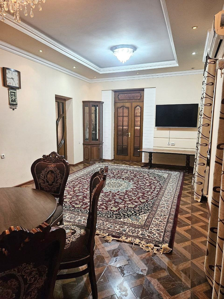 4х комнатная квартира в центре НЕДОРОГО