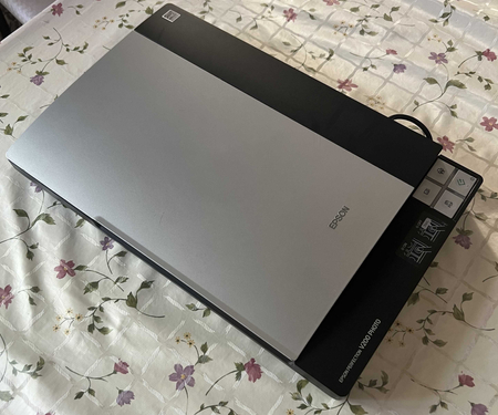 Сканер Epson Perfection V200 Photo продается