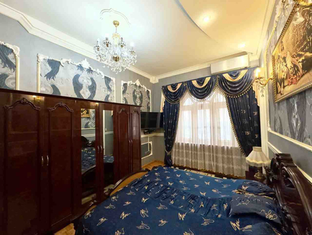 Улица Шота Руставели 2/2/4
