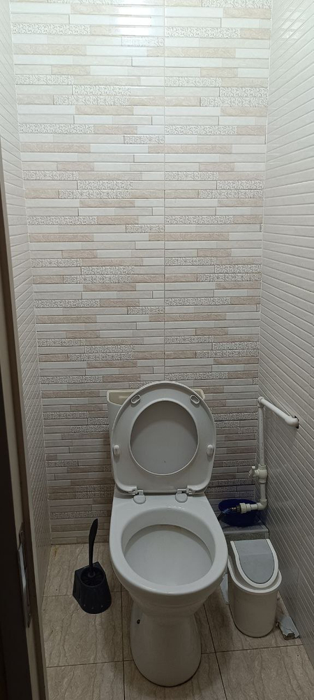 Srochna uy sotiladi