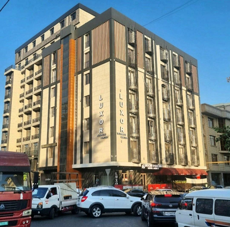 Продается этаж в бизнес центре