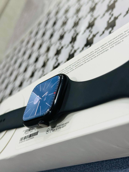 Apple watch 8 45 mm
