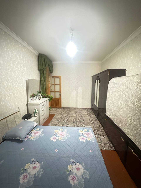 СРОЧНО!! Тинчлик 3/2/5. Супер локация. 70м2 Балкон 2*6. метро 800м.