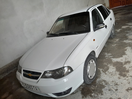 NEXIA2 1.6 L 2010