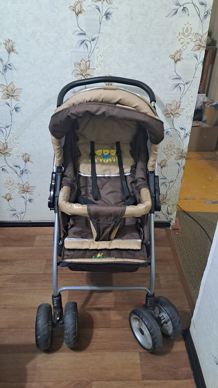 Продаётся отличная коляска