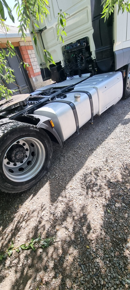 DAF 106, 460 С О Т И Л А Д И