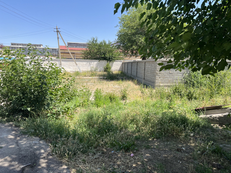 Участок под строительство