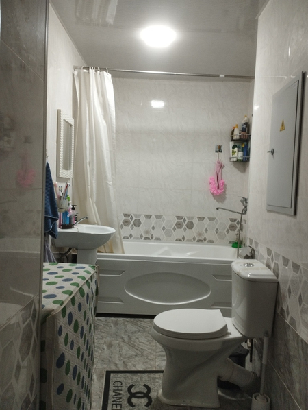 Продается квартира 3 комнатний своя