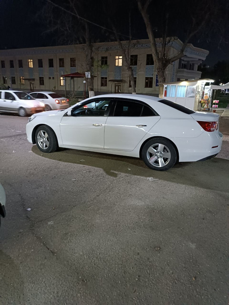 Chevrolet malibu